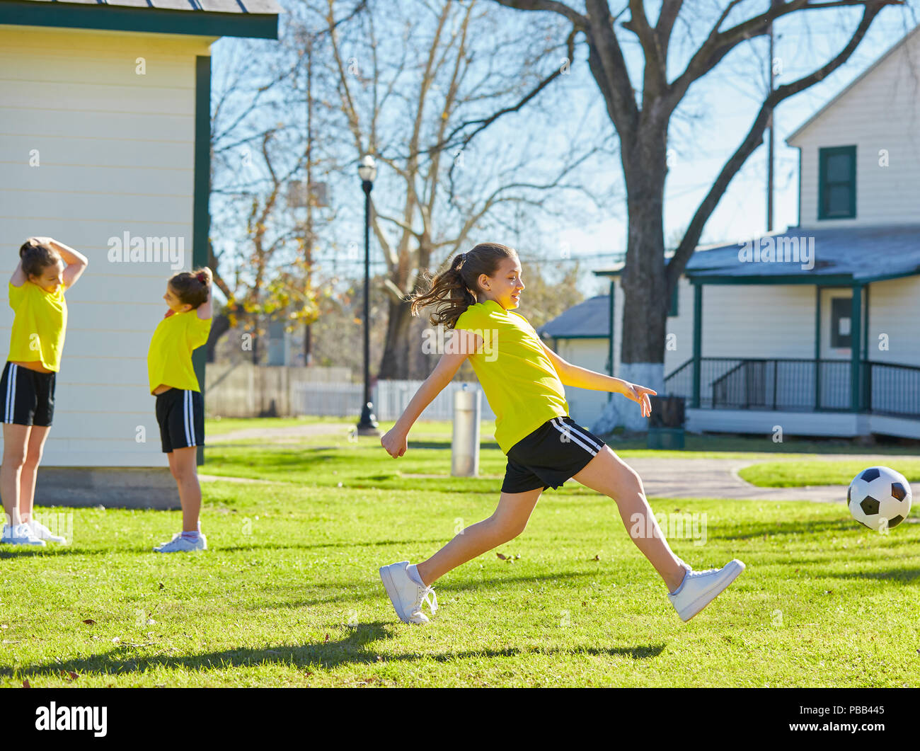 Teen girls playing soccer hi-res stock photography and images - Alamy