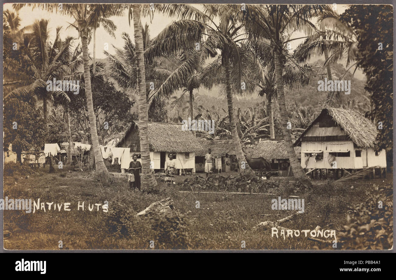 Native huts hi-res stock photography and images - Alamy