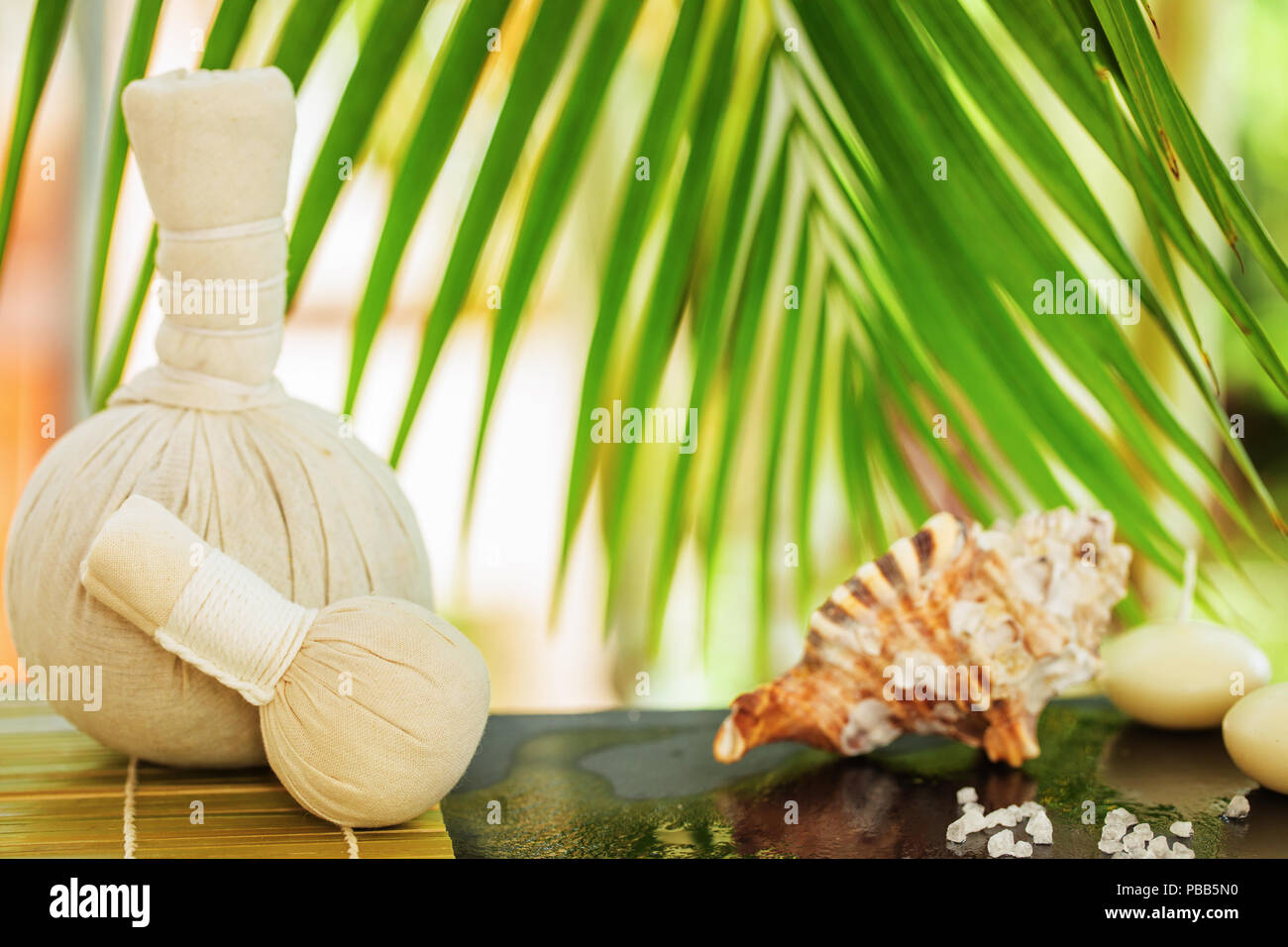 Tropical spa hi-res stock photography and images - Alamy