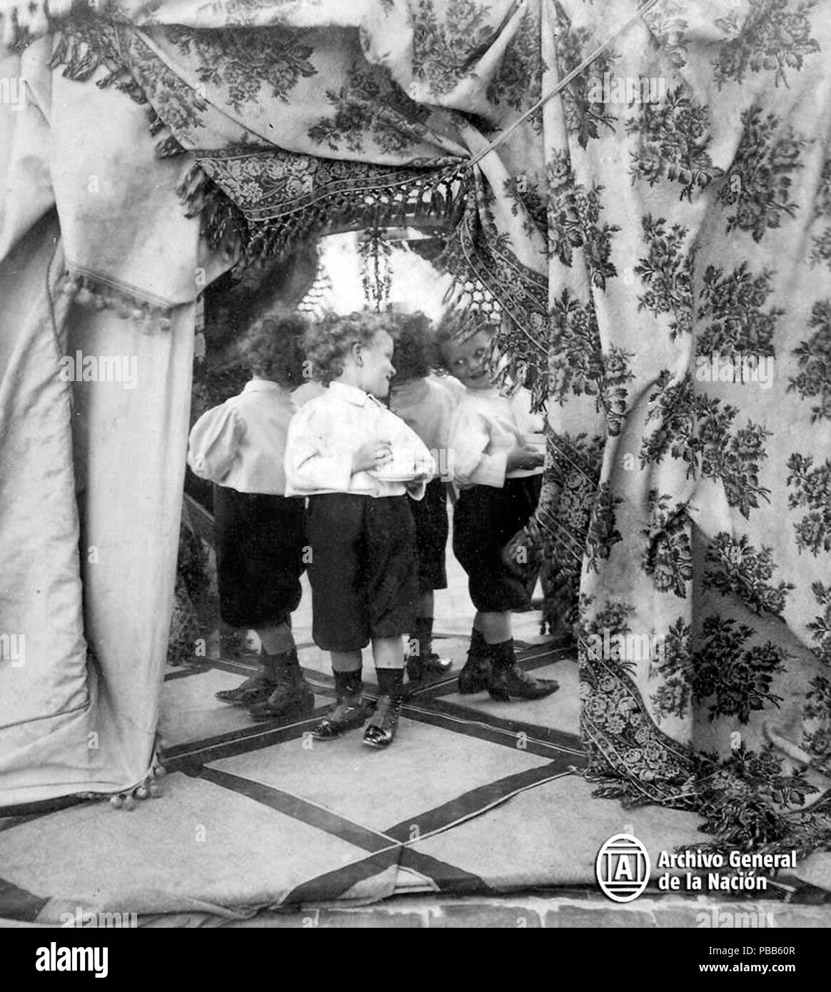 Witcomb hi-res stock photography and images - Alamy