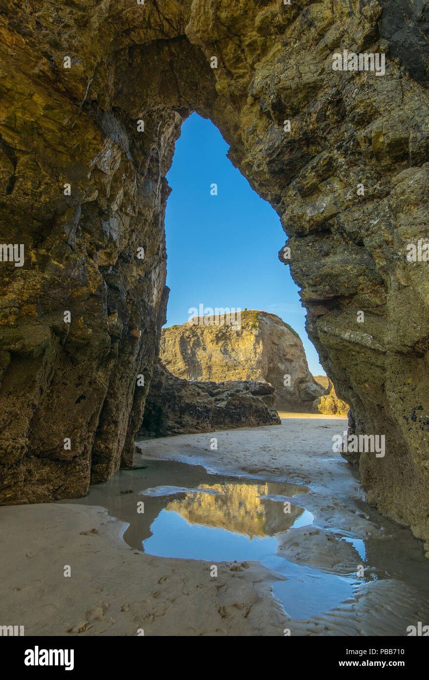 Interesting rock formation hi-res stock photography and images - Alamy