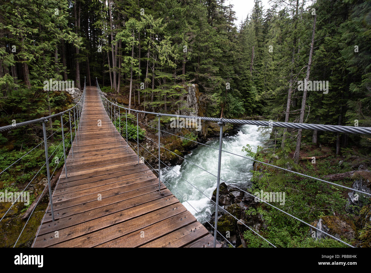 Wooden suspension bridge hi-res stock photography and images - Alamy