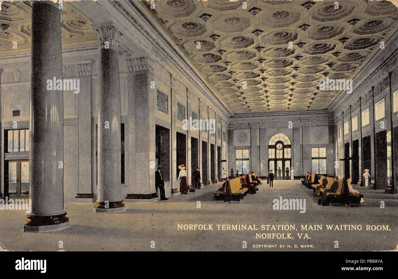1116 Norfolk Terminal Station waiting room postcard Stock Photo - Alamy