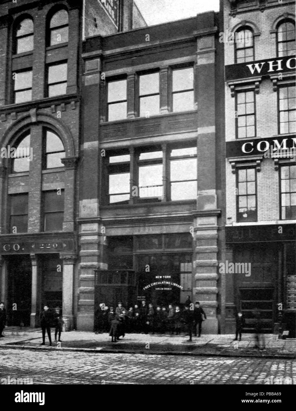 . English: Photograph of the Harlem Branch of the New York Free ...
