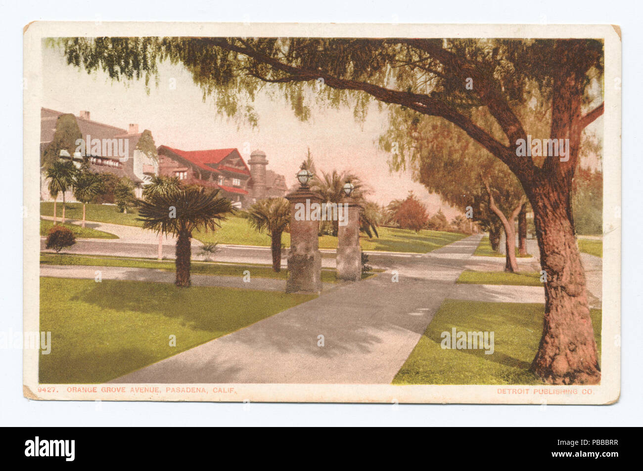 Grove avenue hi-res stock photography and images - Alamy