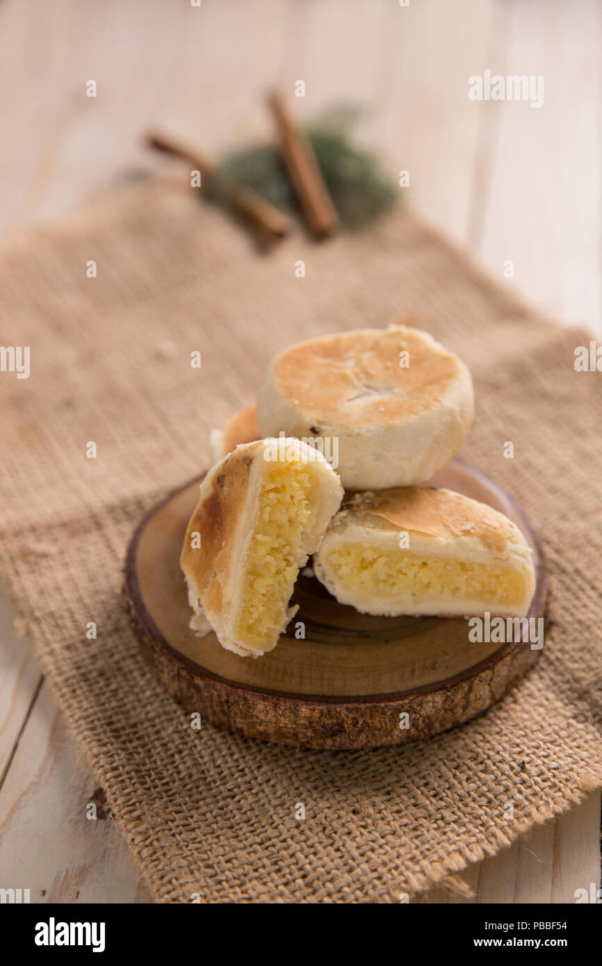 bakpia pathok indonesian food Stock Photo - Alamy