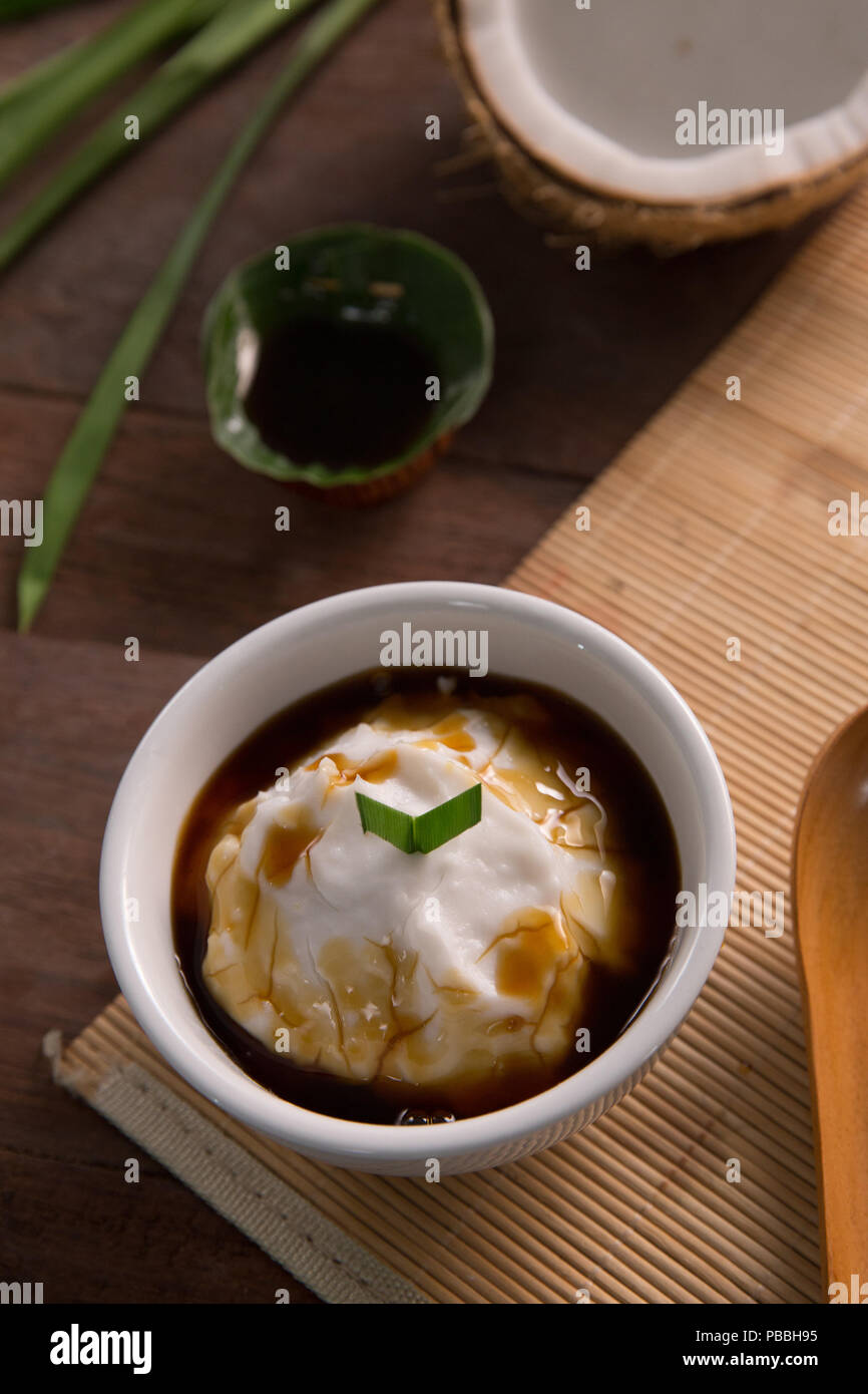 Bubur traditional hi-res stock photography and images - Alamy