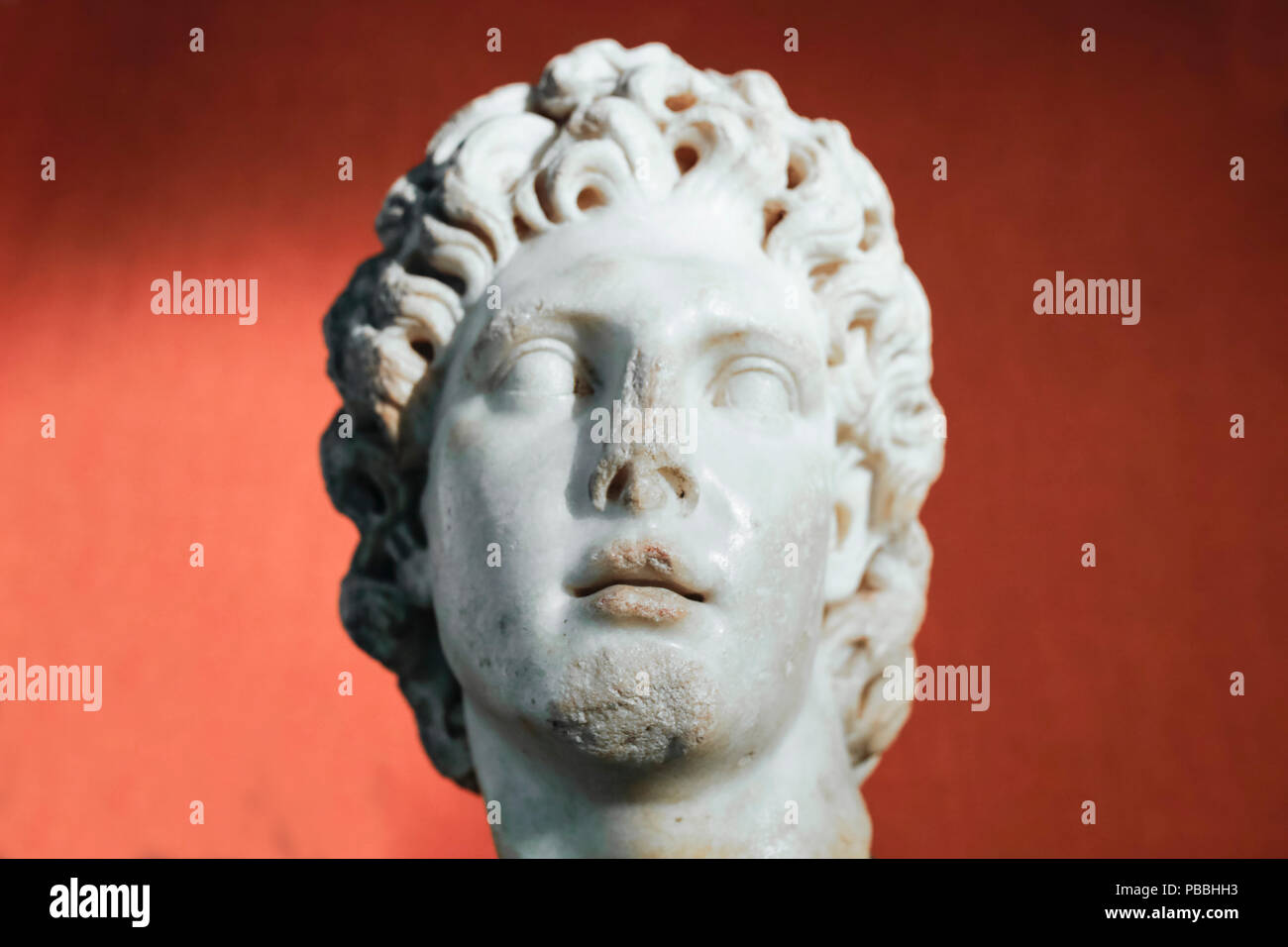 Alexander the great portrait hi-res stock photography and images - Alamy