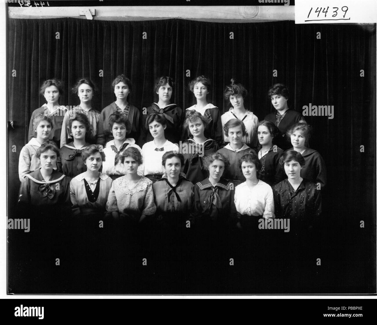 1129 Ohio State Normal College Manual Arts Club 1915 (3191568546 Stock ...