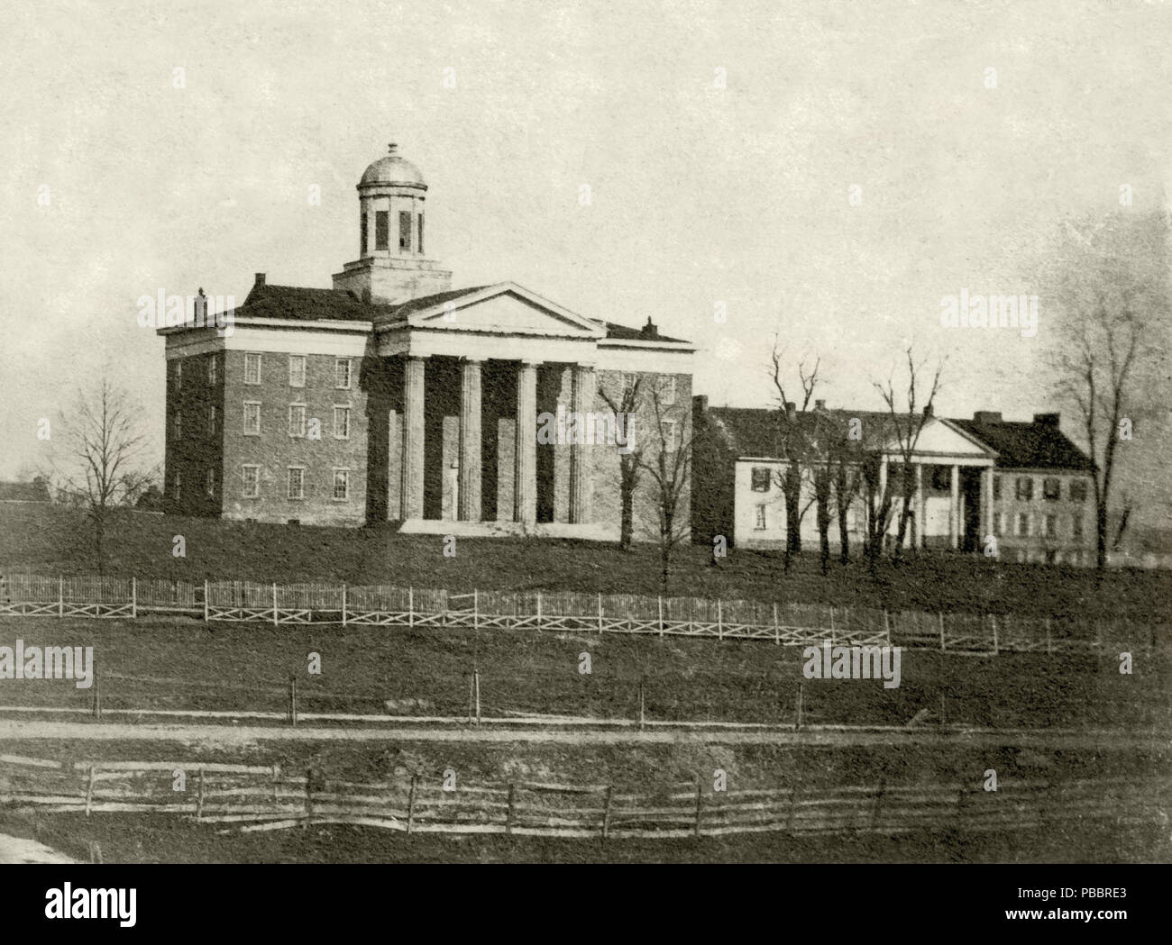Old main original building hi-res stock photography and images - Alamy
