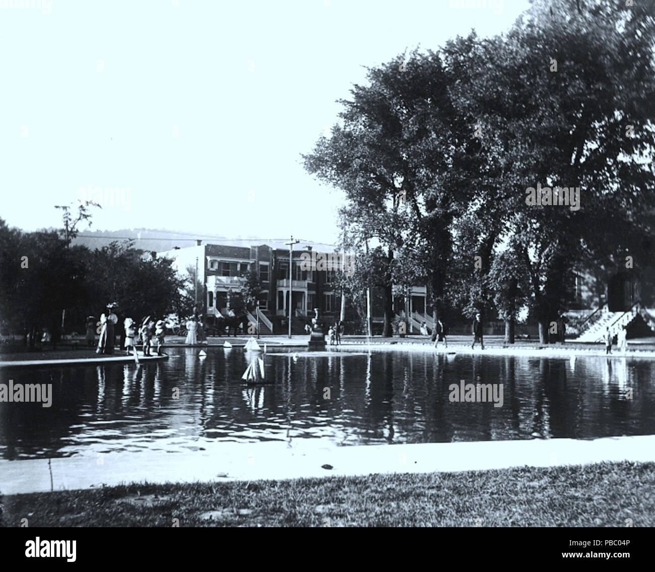 Westmount park hi-res stock photography and images - Alamy