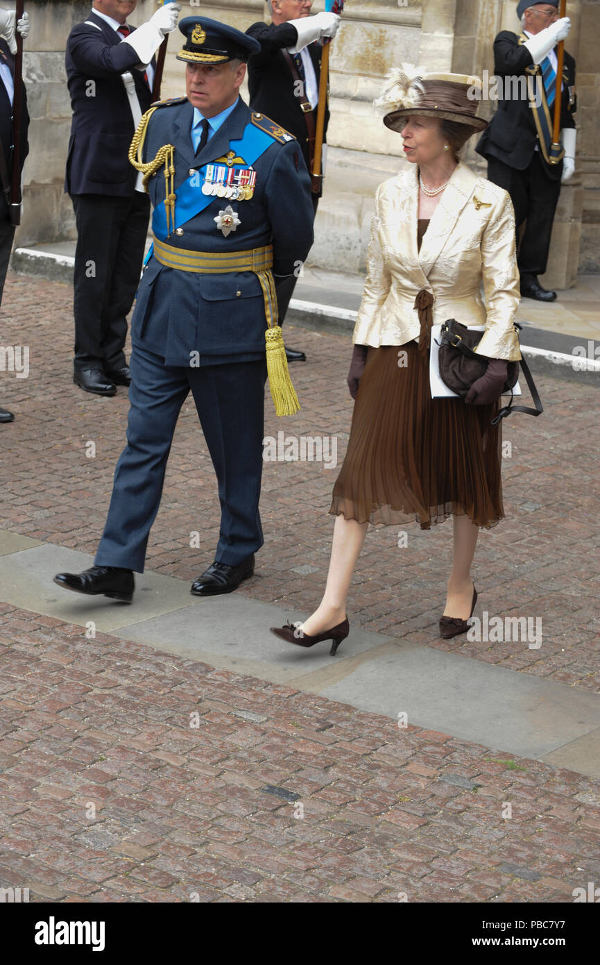 Princess with the raf hi-res stock photography and images - Alamy