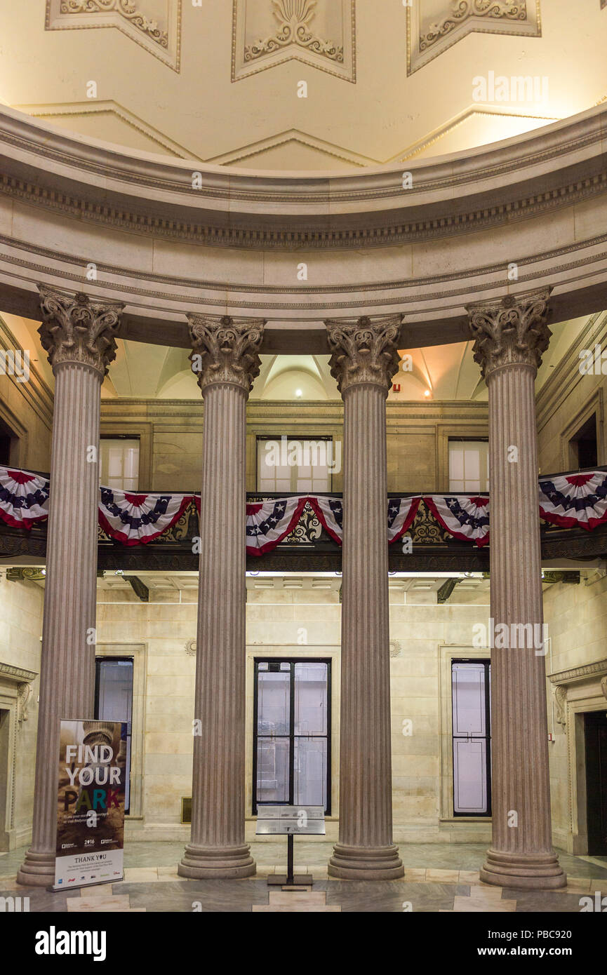 NEW YORK, USA - OCT 8, 2015: Interior of the Federal Hall National ...
