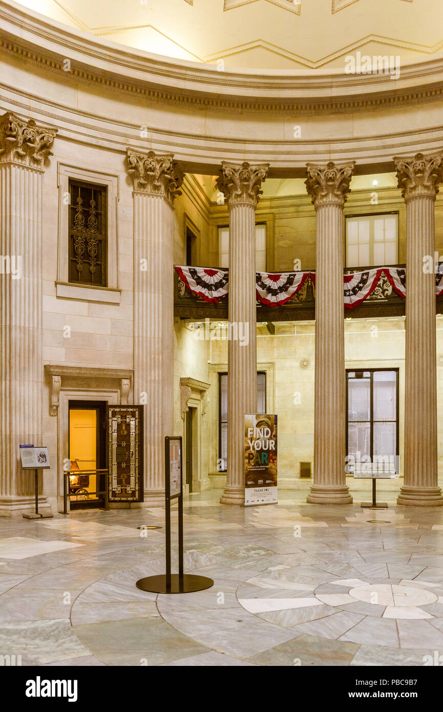 NEW YORK, USA - OCT 8, 2015: Columns of the Federal Hall National ...
