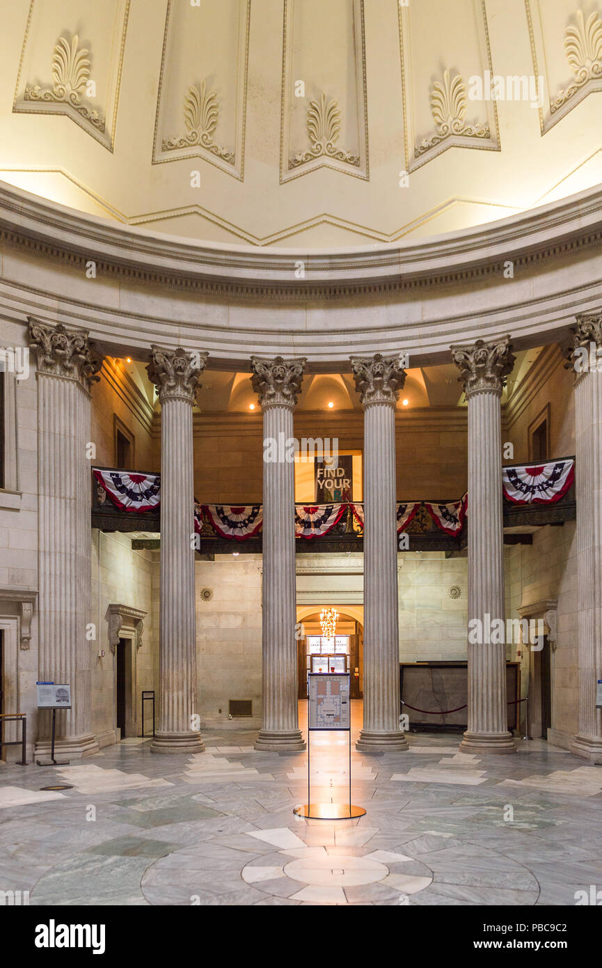 NEW YORK, USA - OCT 8, 2015: Columns of the Federal Hall National ...