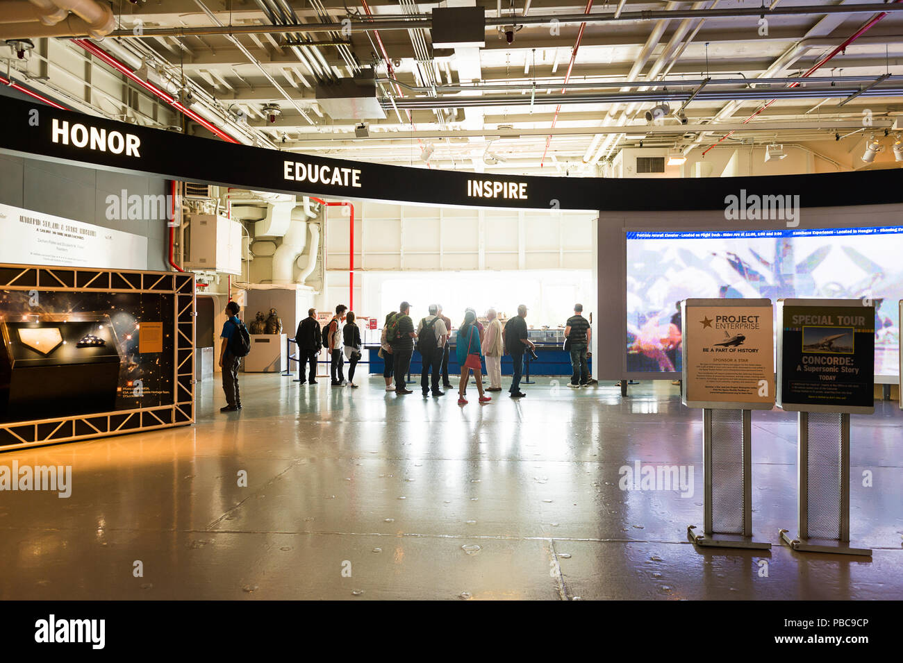 NEW YORK, USA - SEP 25, 2015: Interior of the USS Intrepid (The ...
