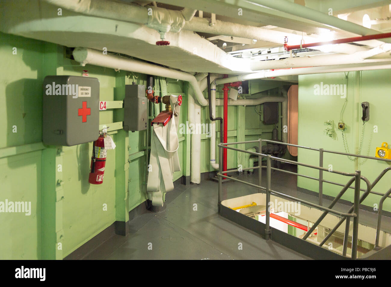 NEW YORK, USA - SEP 25, 2015: Interior of the USS Intrepid (The ...