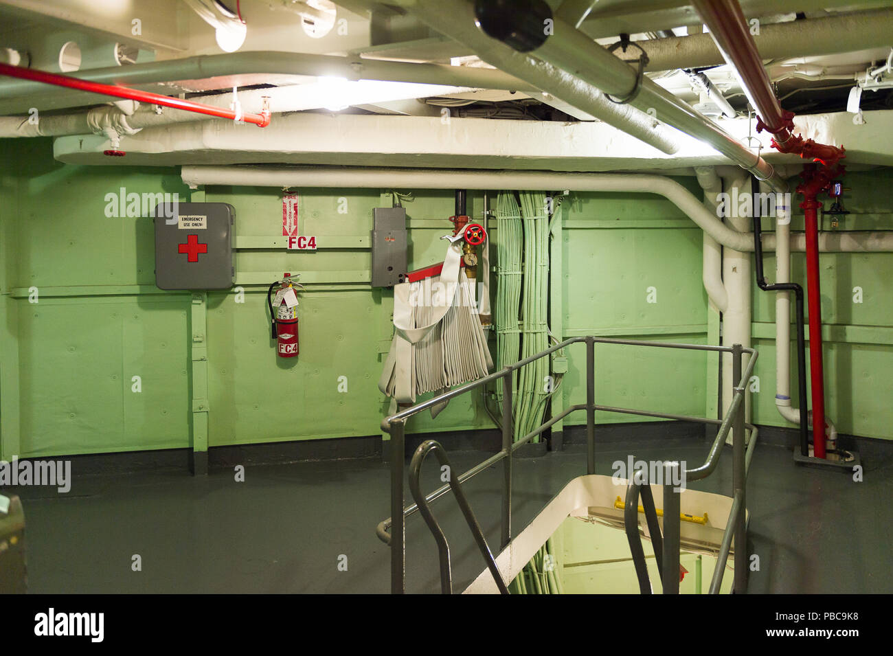 NEW YORK, USA - SEP 25, 2015: Interior of the USS Intrepid (The ...