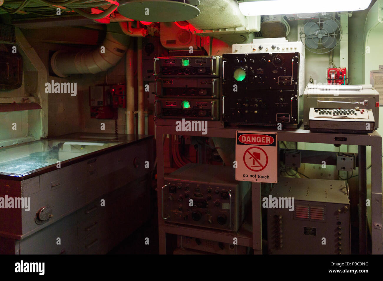 NEW YORK, USA - SEP 25, 2015: Interior of the USS Intrepid (The ...
