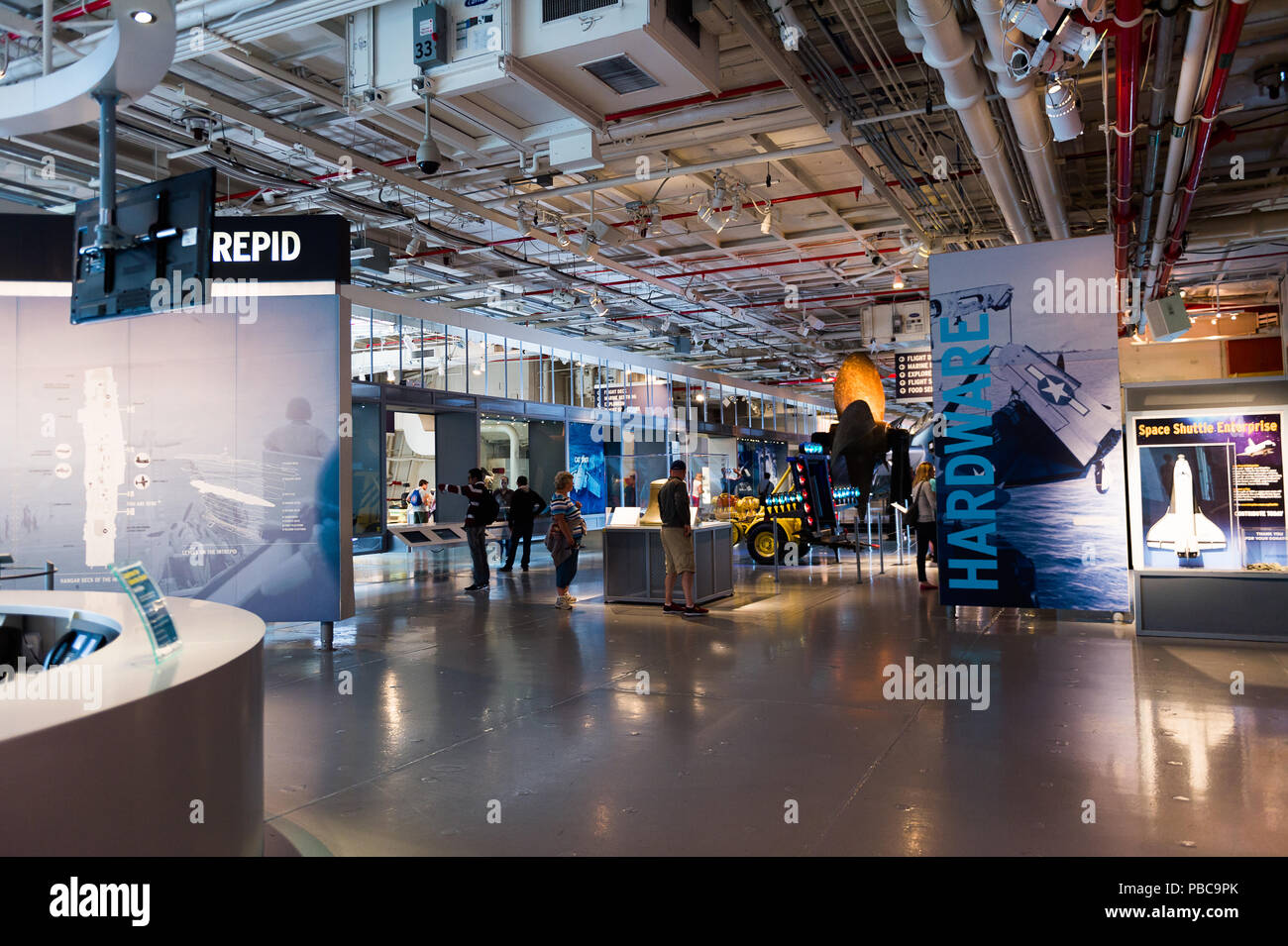 NEW YORK, USA - SEP 25, 2015: Interior of the USS Intrepid (The ...