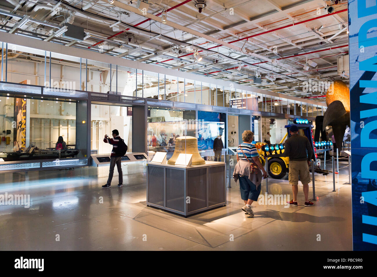 NEW YORK, USA - SEP 25, 2015: Interior of the USS Intrepid (The ...