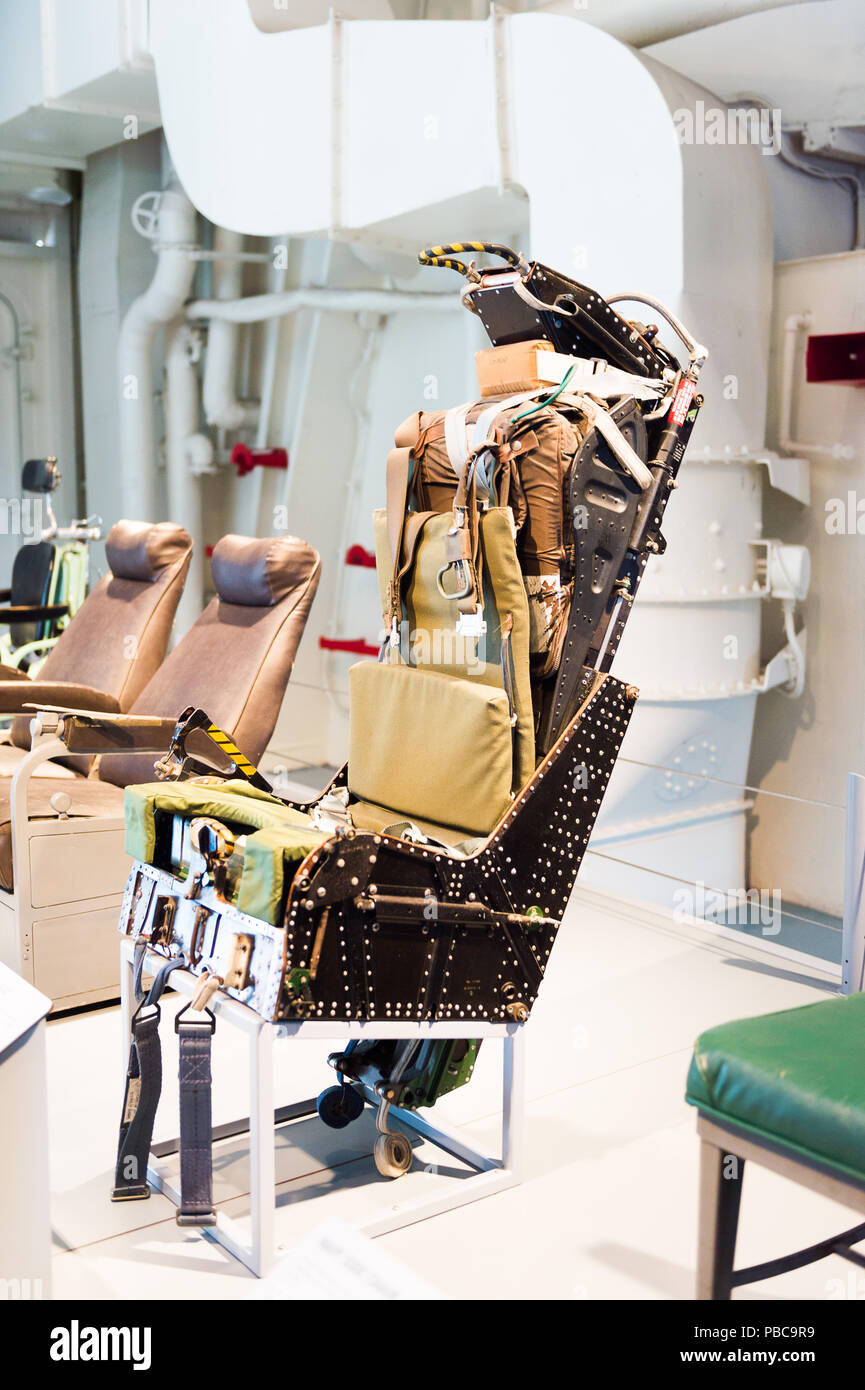 Uss Essex Aircraft Carrier High Resolution Stock Photography and Images ...