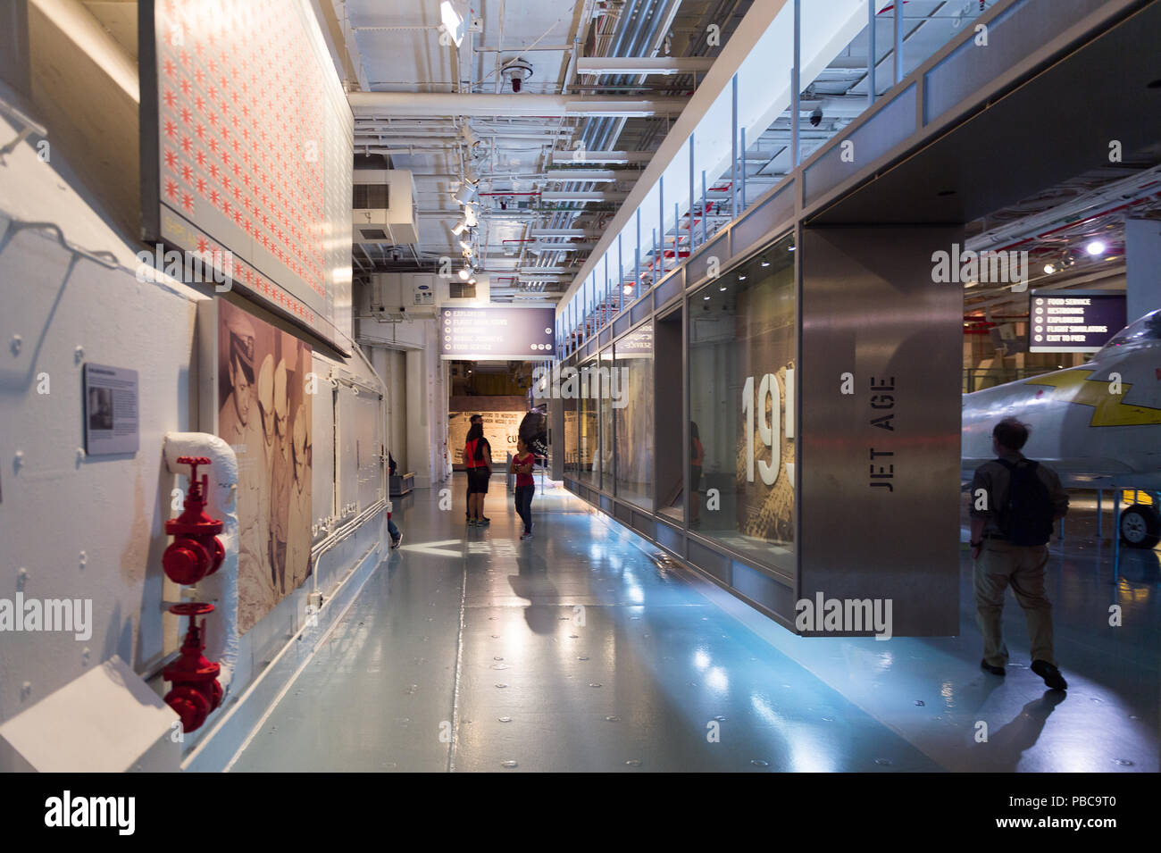 NEW YORK, USA - SEP 25, 2015: Interior of the USS Intrepid (The ...
