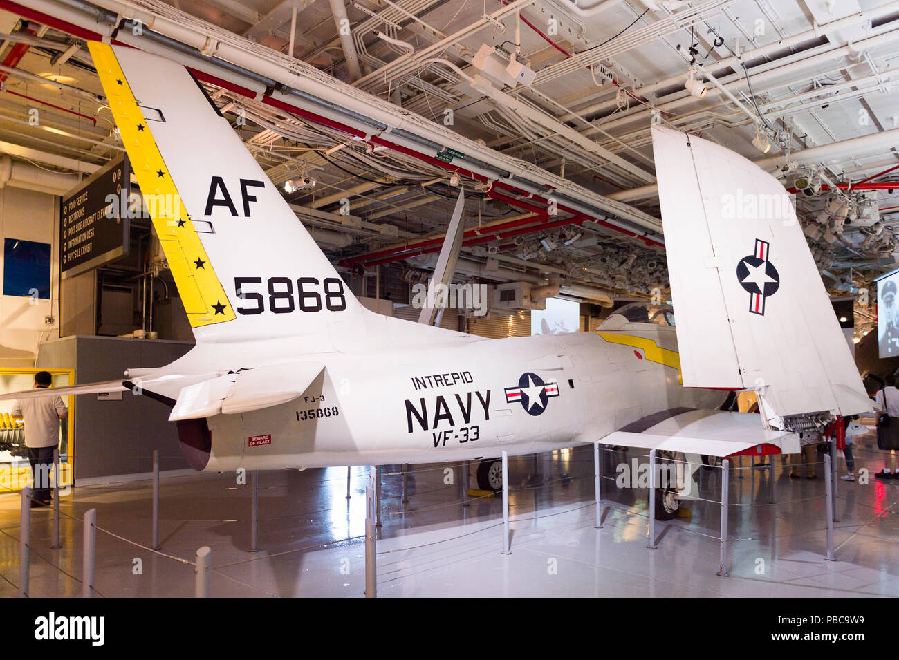 NEW YORK, USA - SEP 25, 2015: Interior of the USS Intrepid (The ...