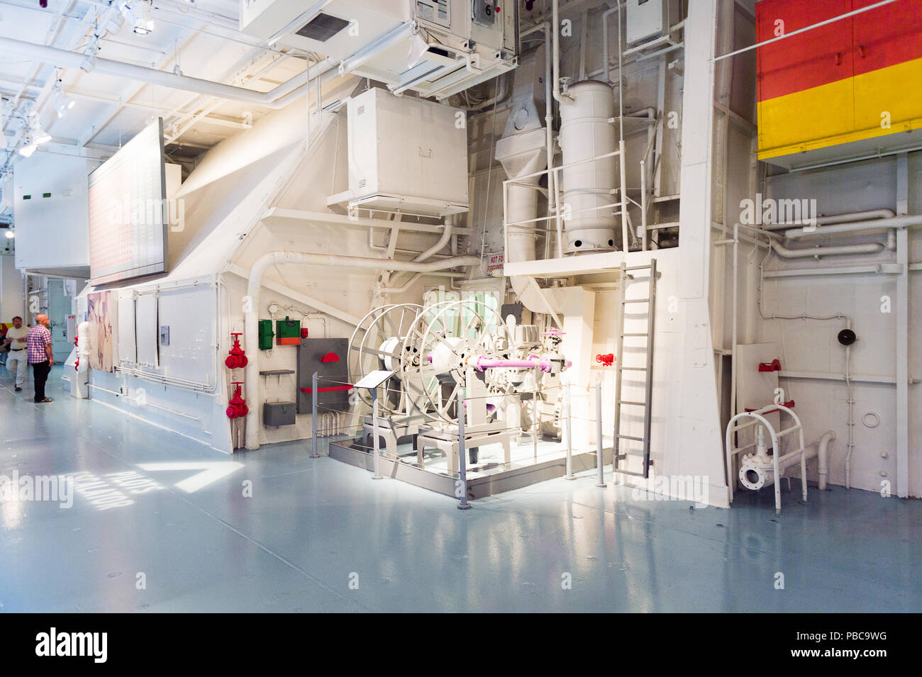 NEW YORK, USA - SEP 25, 2015: Interior of the USS Intrepid (The ...