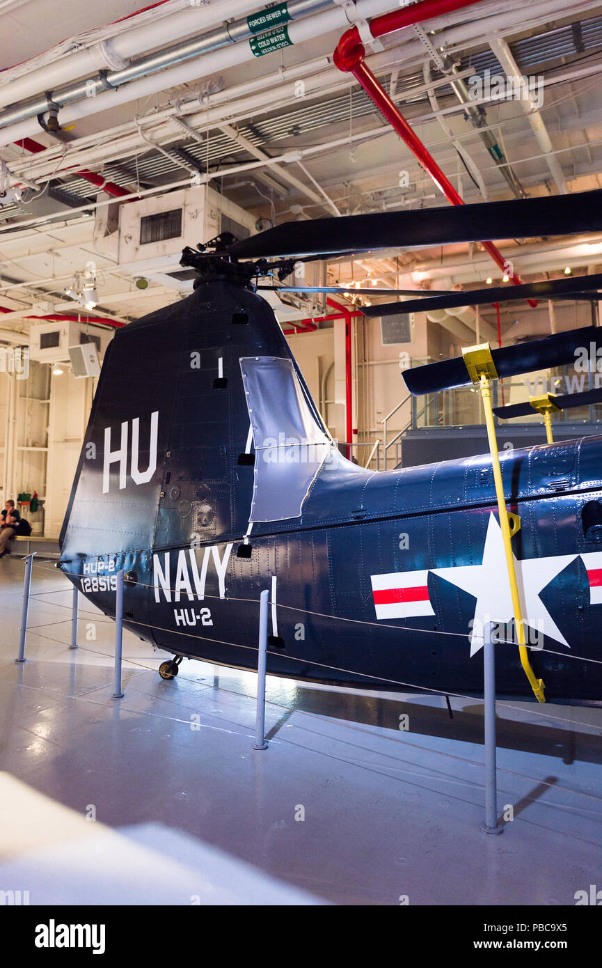 NEW YORK, USA - SEP 25, 2015: Interior of the USS Intrepid (The ...