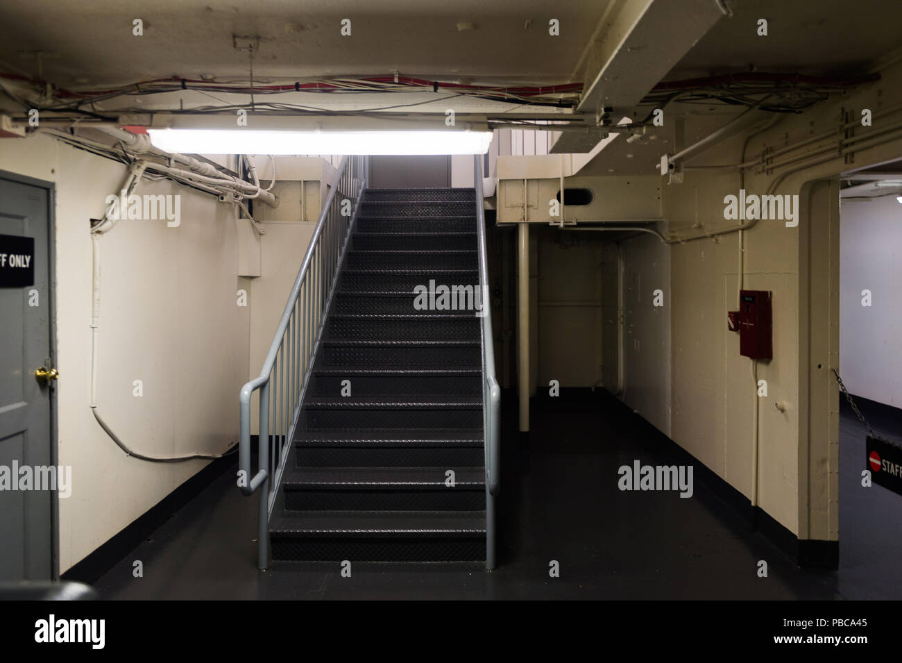 NEW YORK, USA - SEP 25, 2015: Interior of the USS Intrepid (The ...