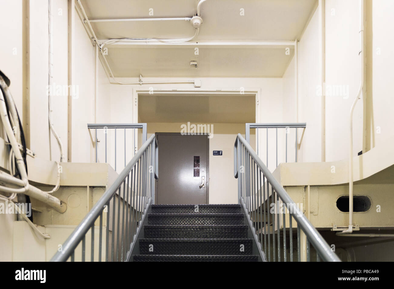 NEW YORK, USA - SEP 25, 2015: Interior of the USS Intrepid (The ...
