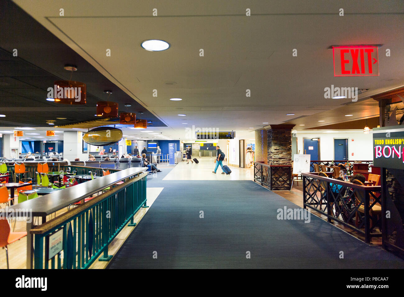 NEW YORK, USA - SEP 21, 2015: Food Court at the John F. Kennedy ...