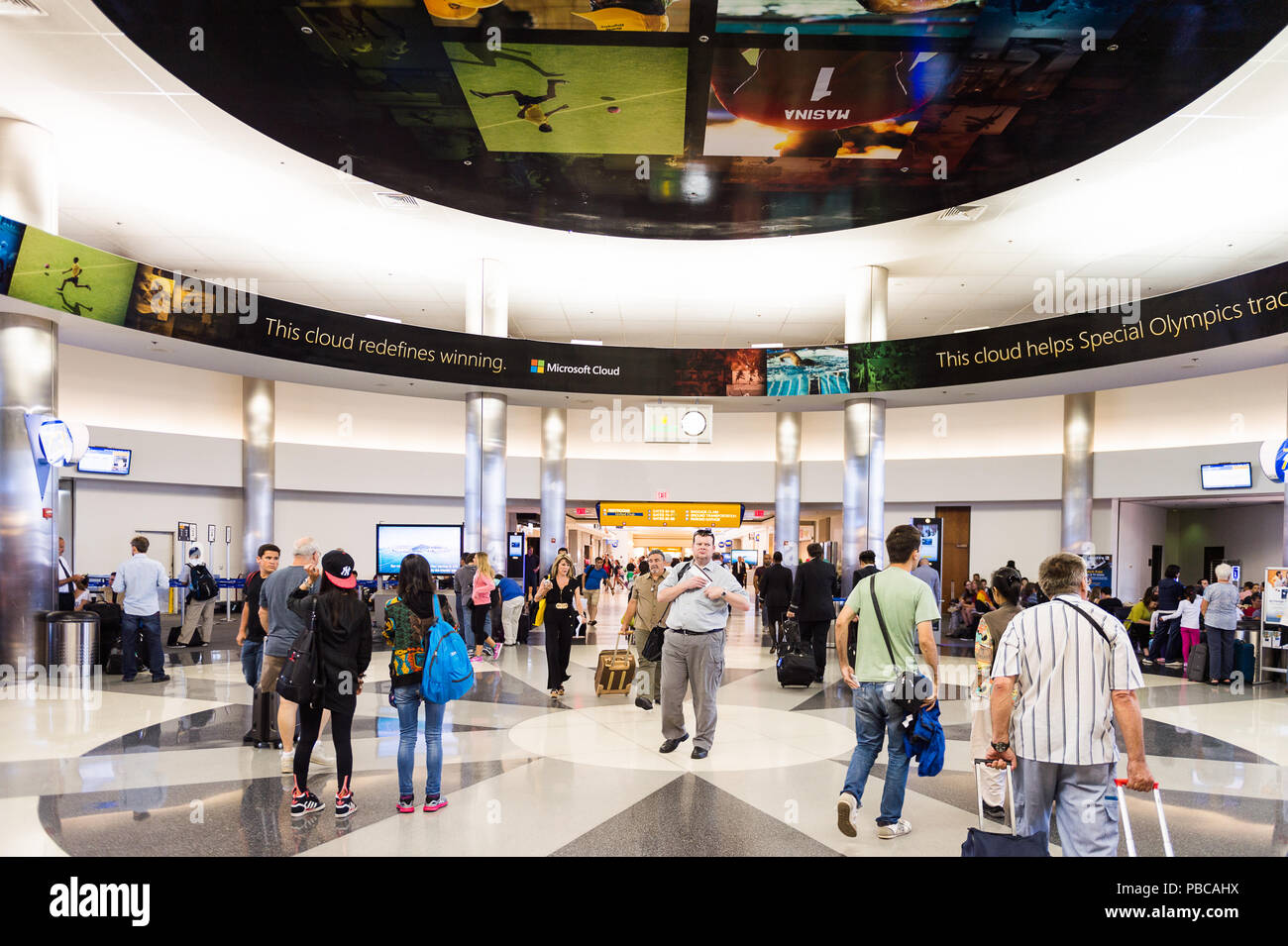 LOS ANGELES, USA - SEP 26, 2015: Arriving area of the Los Angeles ...