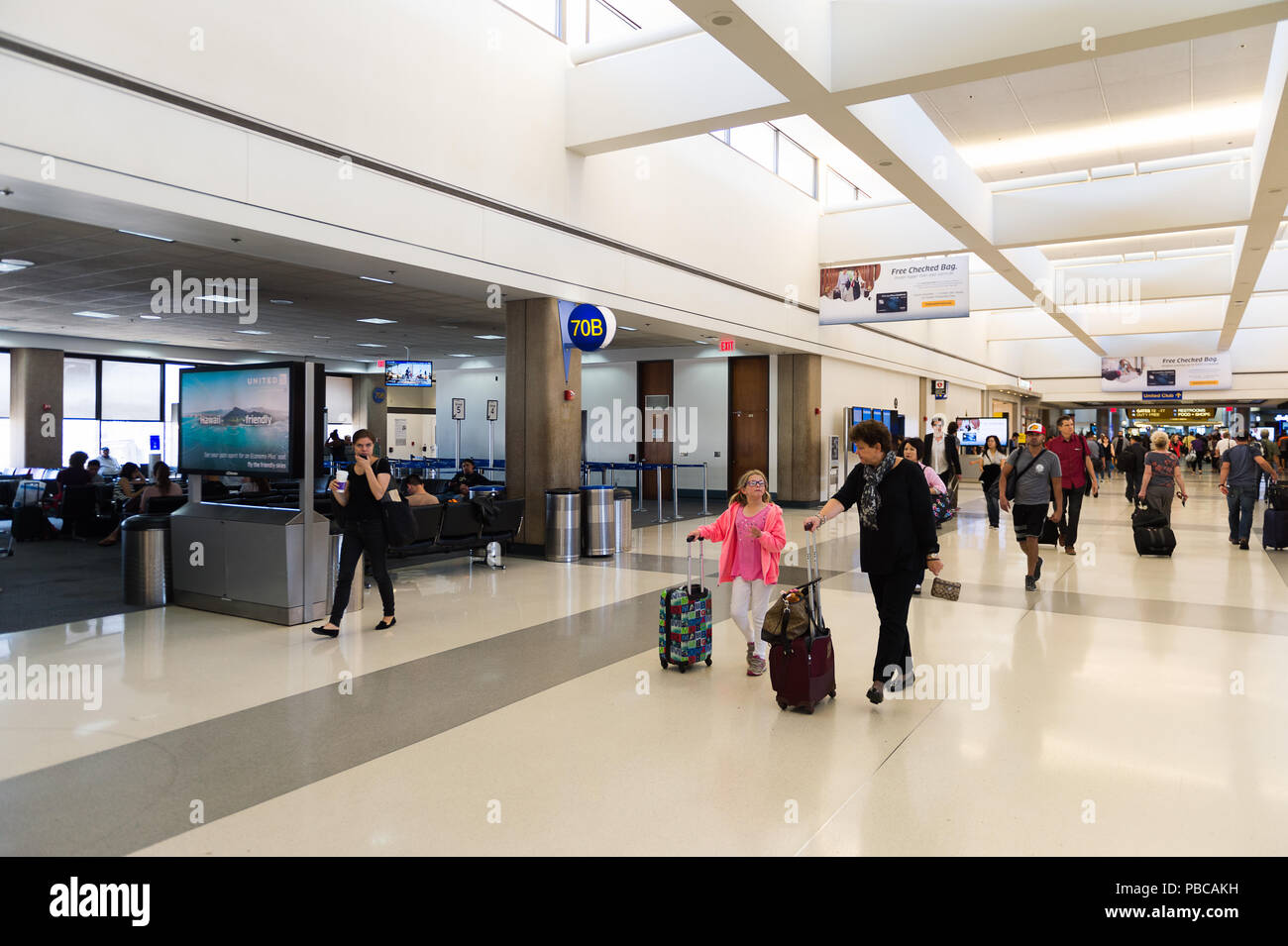 LOS ANGELES, USA - SEP 26, 2015: Arriving area of the Los Angeles ...