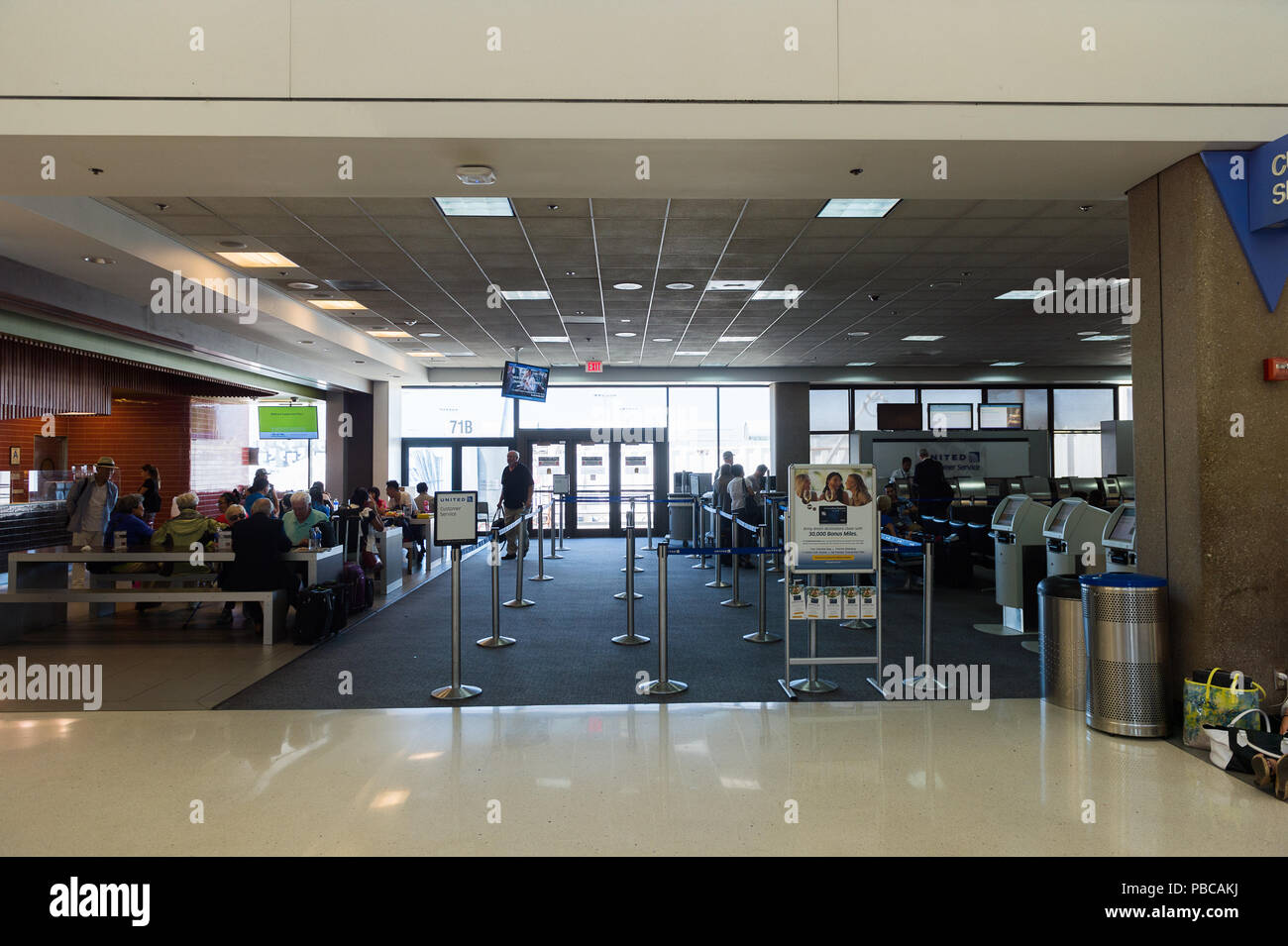 LOS ANGELES, USA - SEP 26, 2015: Arriving area of the Los Angeles ...
