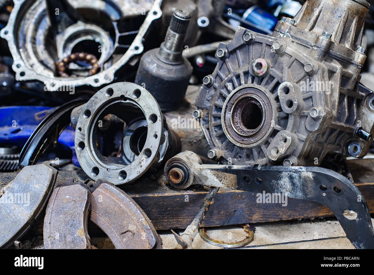 Old car parts hi-res stock photography and images - Alamy