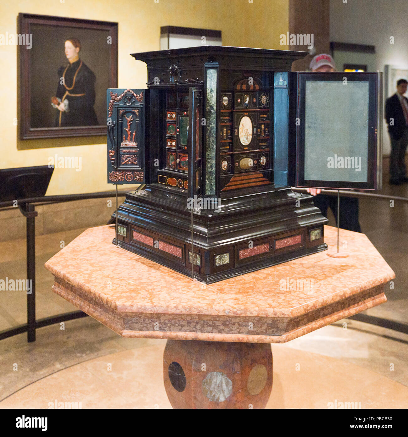 LOS ANGELES, USA - SEP 26, 2015: Interior and gallery of the J. Paul ...
