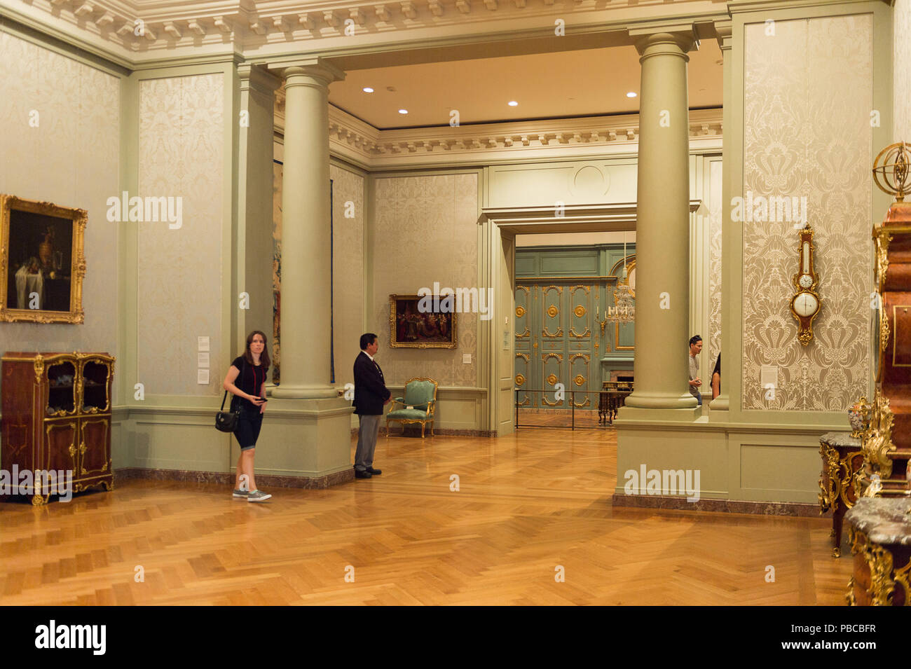 LOS ANGELES, USA - SEP 26, 2015: J. Paul Getty Museum (Getty Museum ...