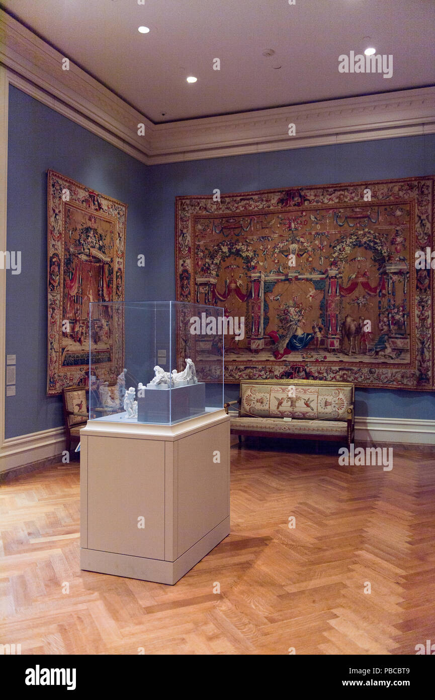 LOS ANGELES, USA - SEP 26, 2015: J. Paul Getty Museum (Getty Museum ...