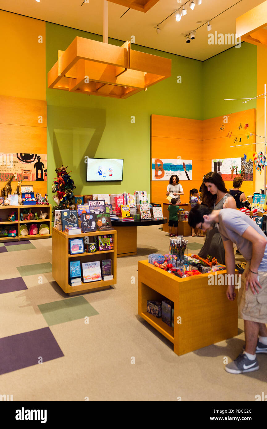 LOS ANGELES, USA - SEP 26, 2015: Shop at the J. Paul Getty Museum ...