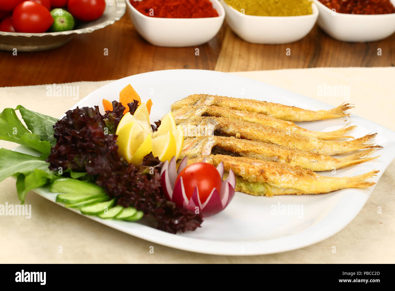 Yellow perch fish hi-res stock photography and images - Alamy