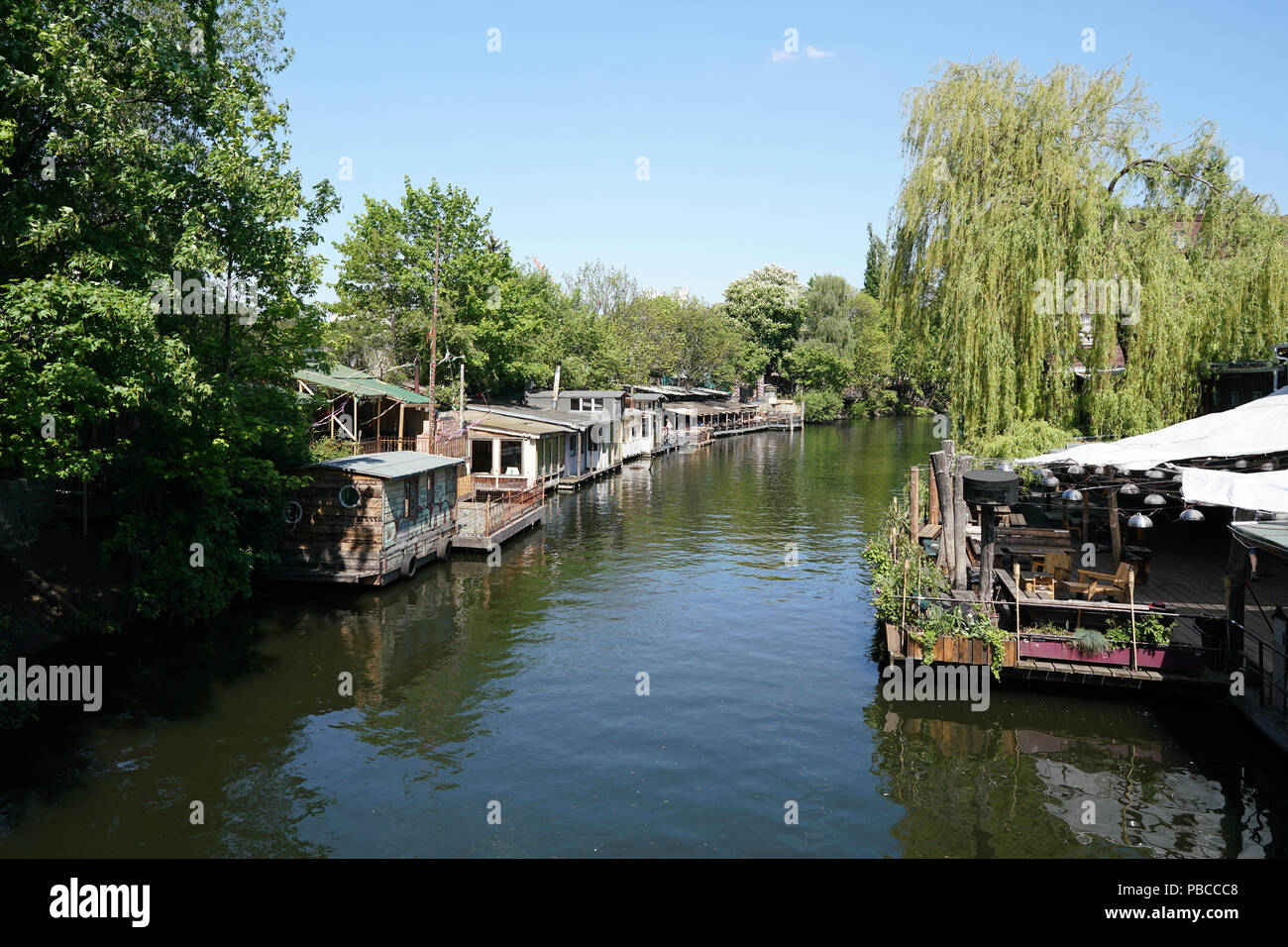 Idyllic waterfront restaurants in Berlin Stock Photo - Alamy