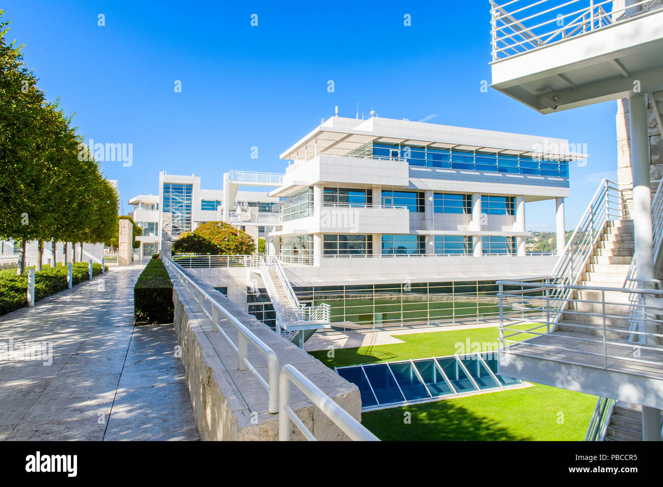 LOS ANGELES, USA - SEP 26, 2015: Exterior of the J. Paul Getty Museum ...
