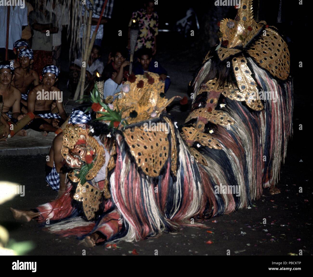 Danza barong hi-res stock photography and images - Alamy