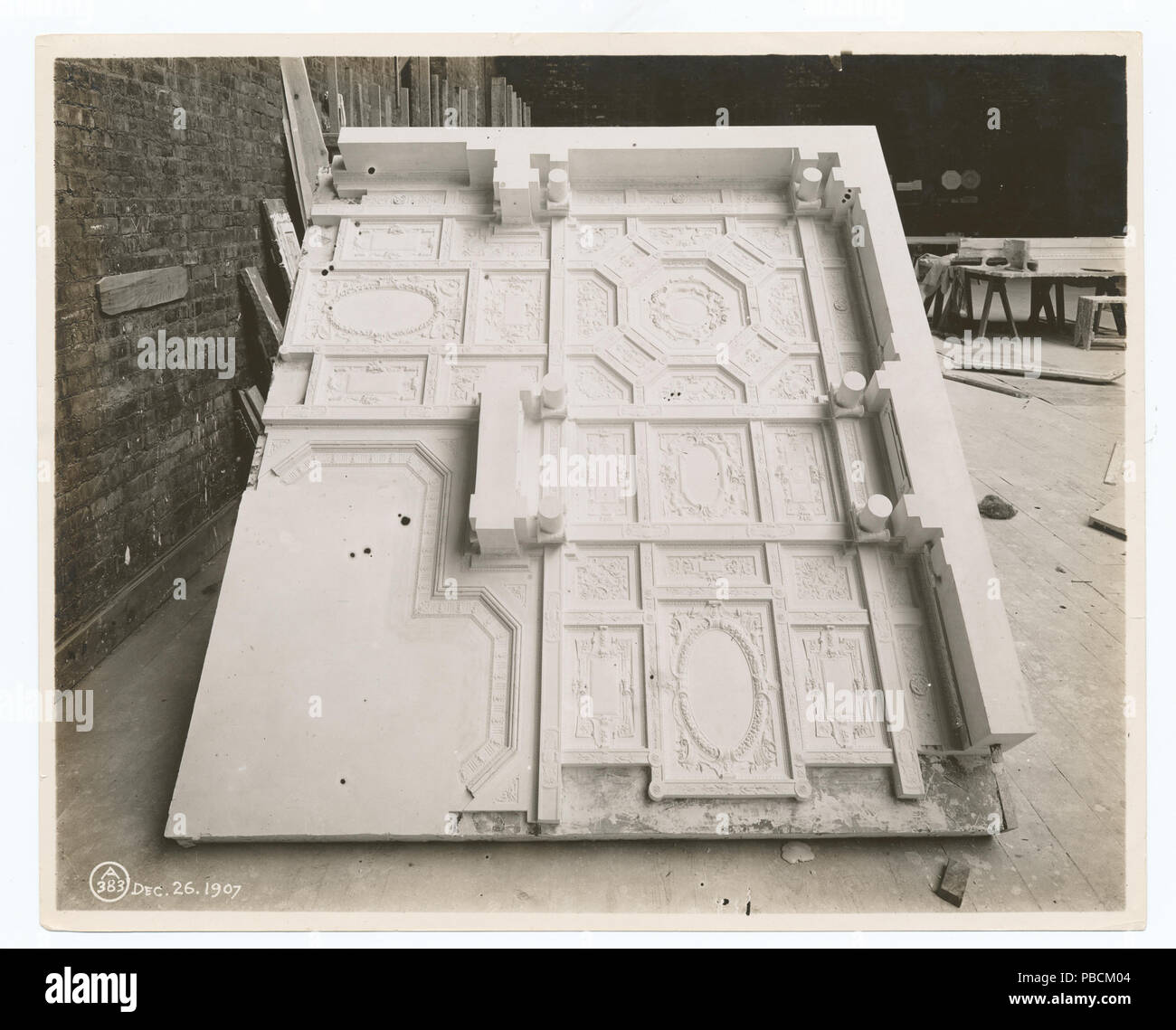 Nypl ceiling hi-res stock photography and images - Alamy