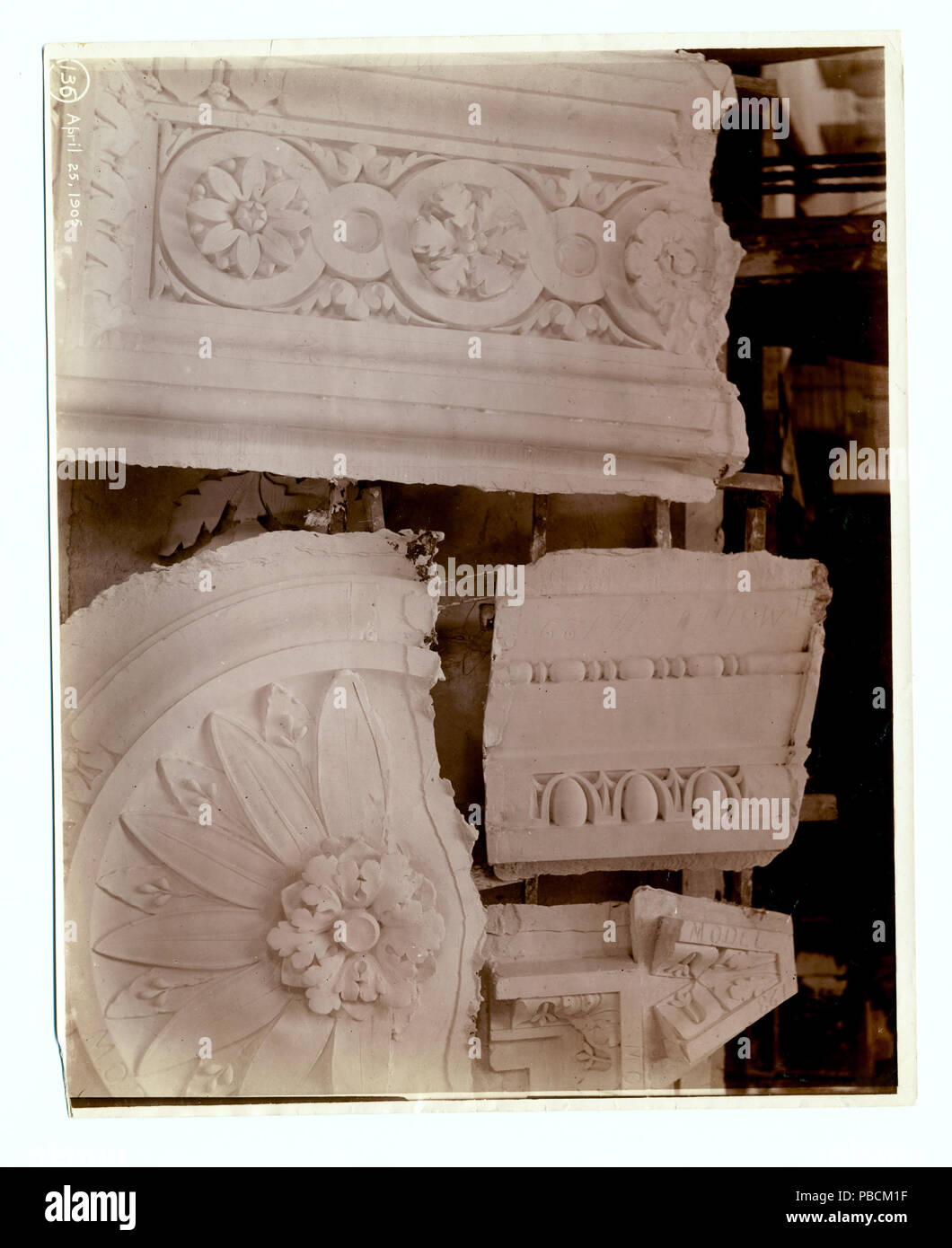 Plaster models hi-res stock photography and images - Alamy