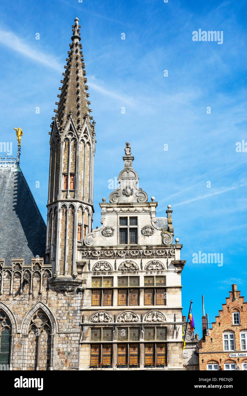Town hall ypres hi-res stock photography and images - Alamy