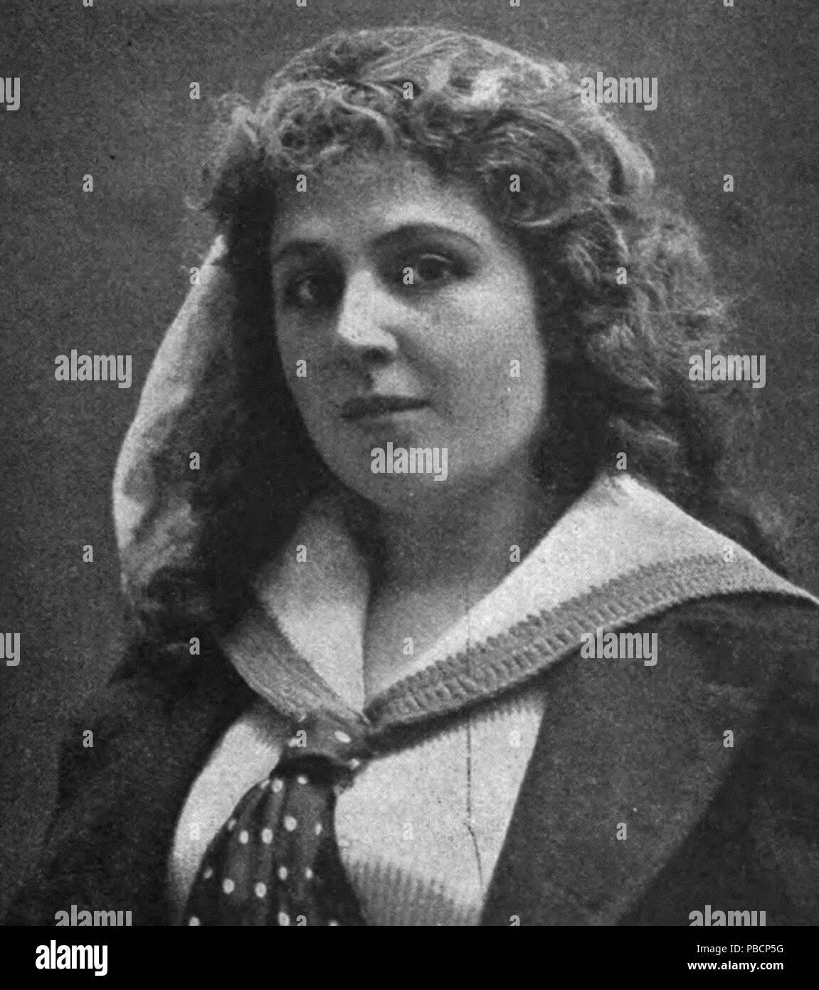 . English: Viola Allen as 'Glory Quayle'. no later than 1898 1218 ...