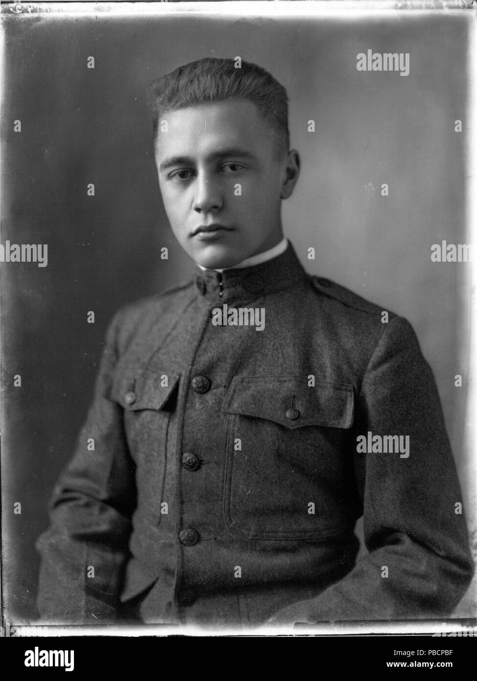 Military uniform identification Black and White Stock Photos & Images ...